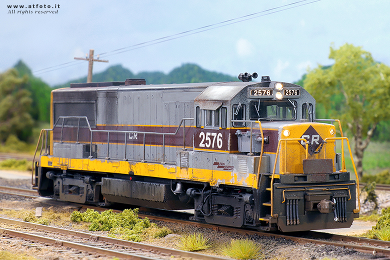 GE U25b - PRRHO.com Model Trains