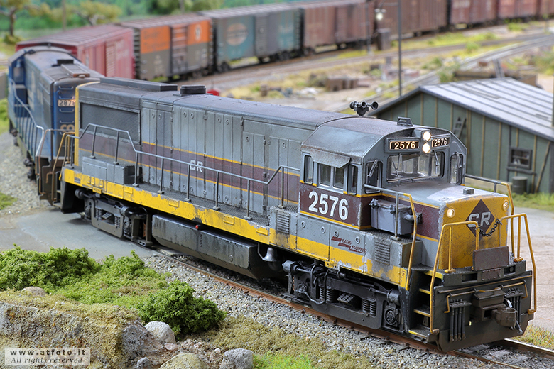 GE U25b - PRRHO.com Model Trains